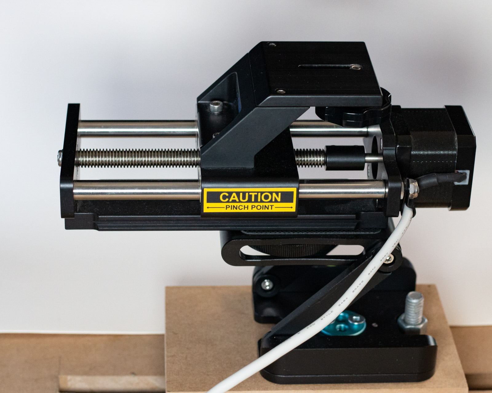 How to Use Focus Stacking for Studio Macro Photography - Nature TTL